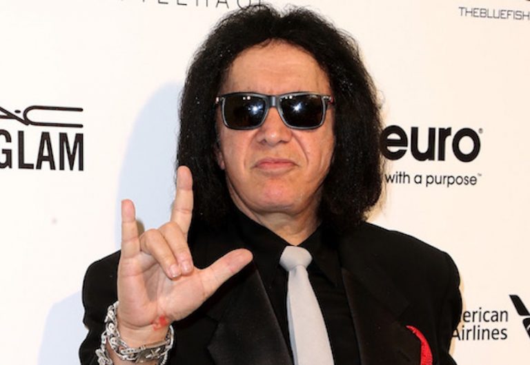 Gene Simmons is Trying to Trademark the Devil Horns Hand Gesture - AmongMen