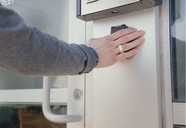 The Token Smart Ring Will Replace Your Entire Wallet - AmongMen